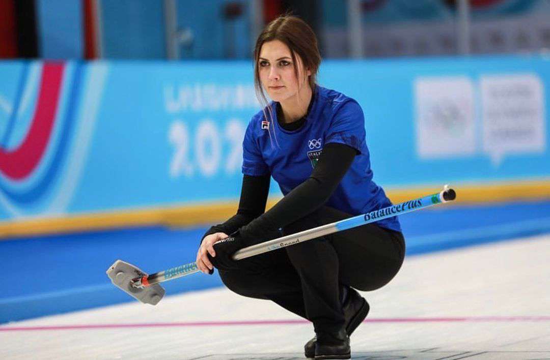 Varentes isteso - La Usc di Ladins - Plata dla Union Generela di Ladins ...