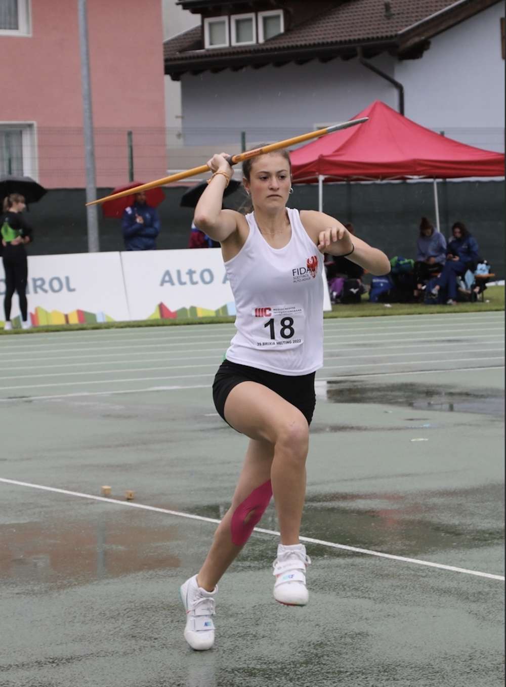 Alessia Goffi fej l bis - La Usc di Ladins - Plata dla Union Generela ...