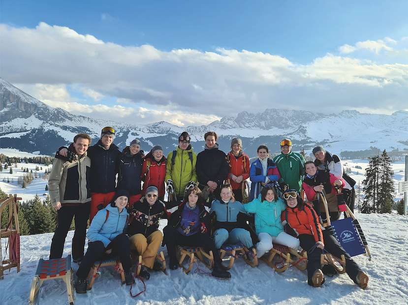 Na sluseda da plajëi - La Usc di Ladins - Plata dla Union Generela di ...