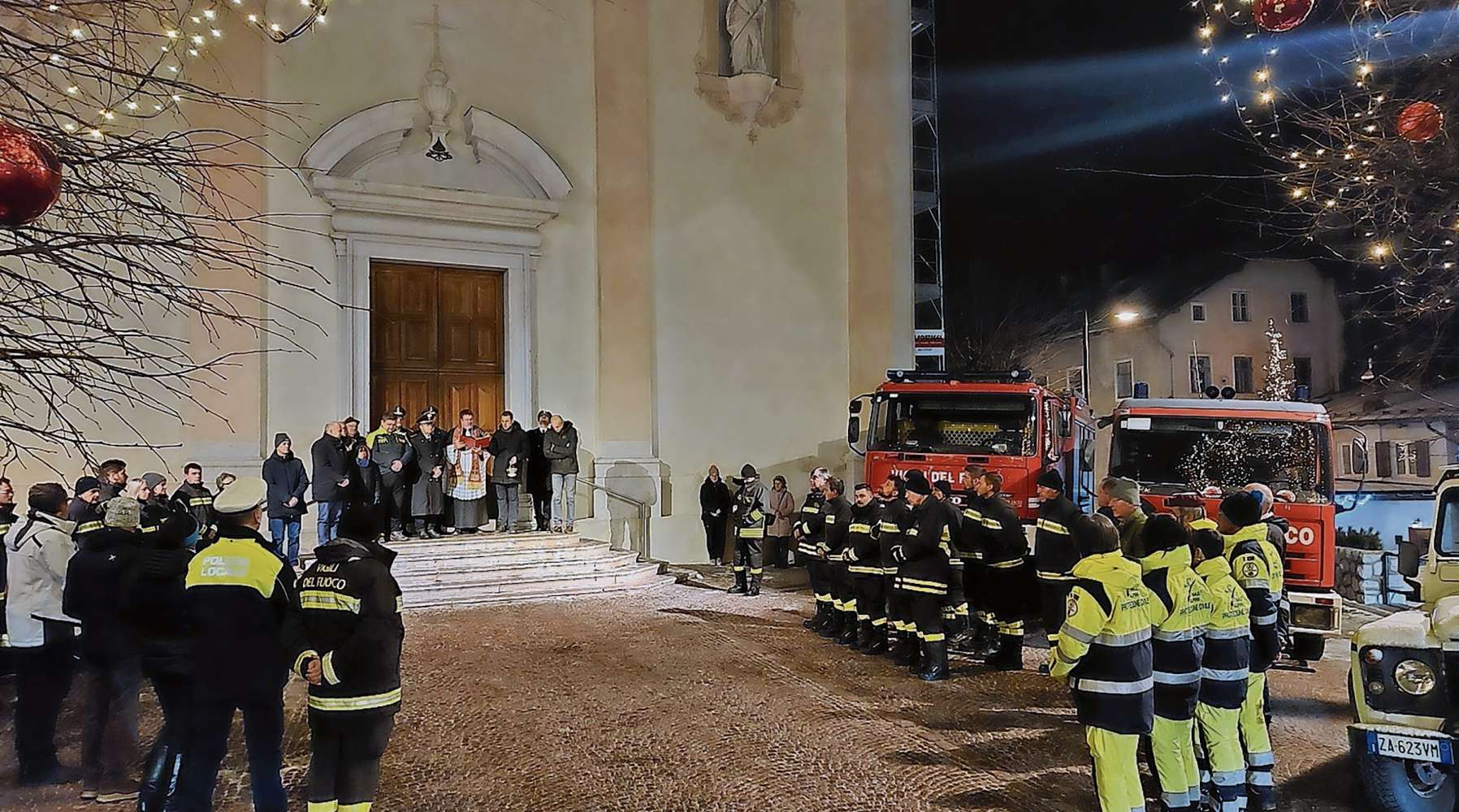 A servizio de ci che à pi bisoin - La Usc di Ladins - Plata dla Union ...